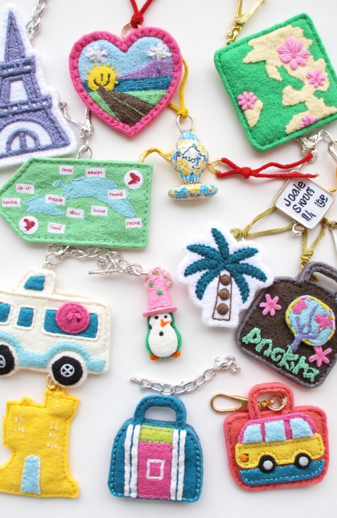35+ Best Batik Felt Charms to Inspire Your Creativity – BatikIndonesia.com